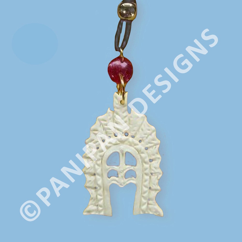 Contemporary Torres Strait Islander Dhoeri (head dress) pendants *Out ...